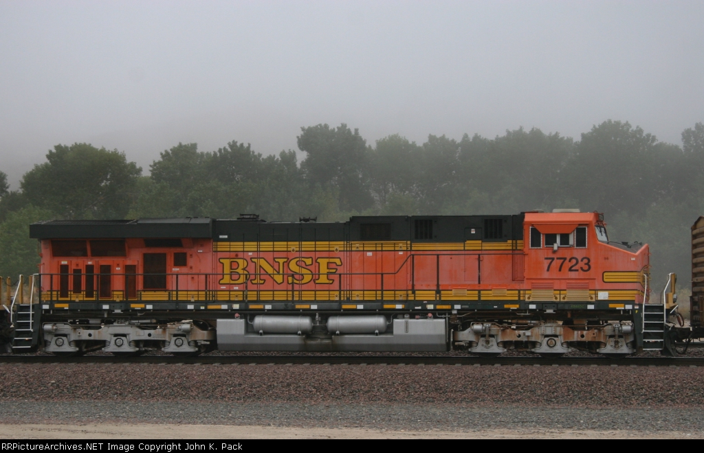 BNSF 7723
